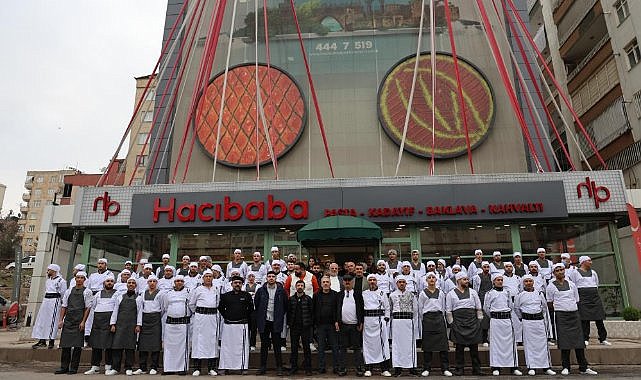 HACIBABA PASTANELERİ 25. ŞUBESİNİ AÇTI!